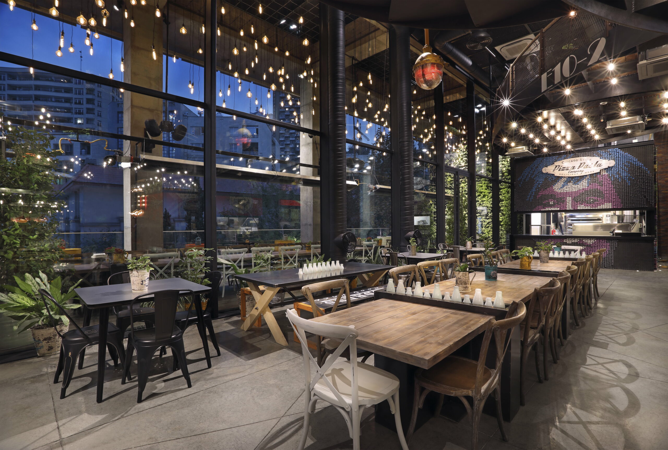 Address Food Hall – Zomorrodi